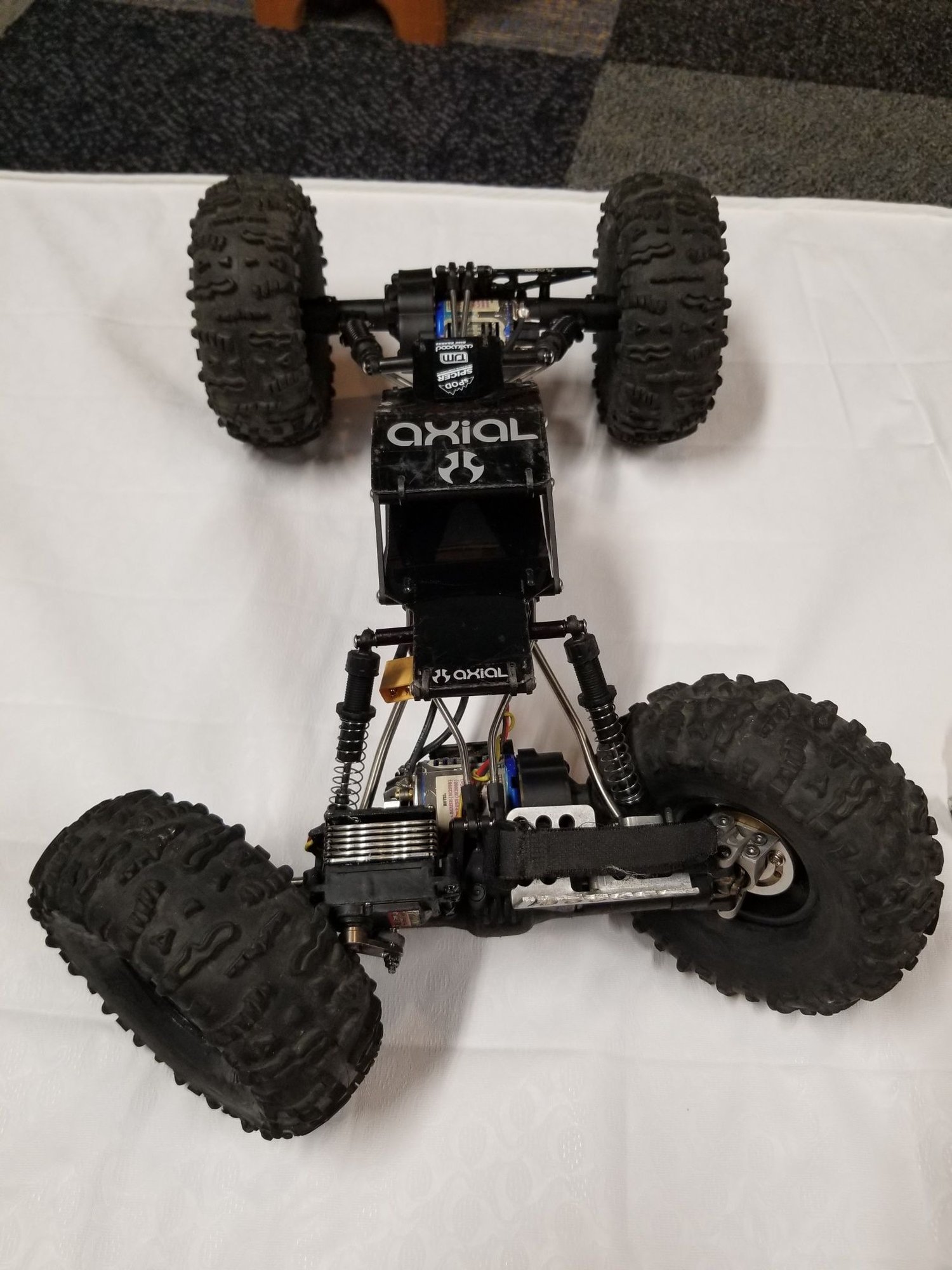 Axial XR10 Comp Crawler, CF Chassis w/ electronics - R/C Tech Forums