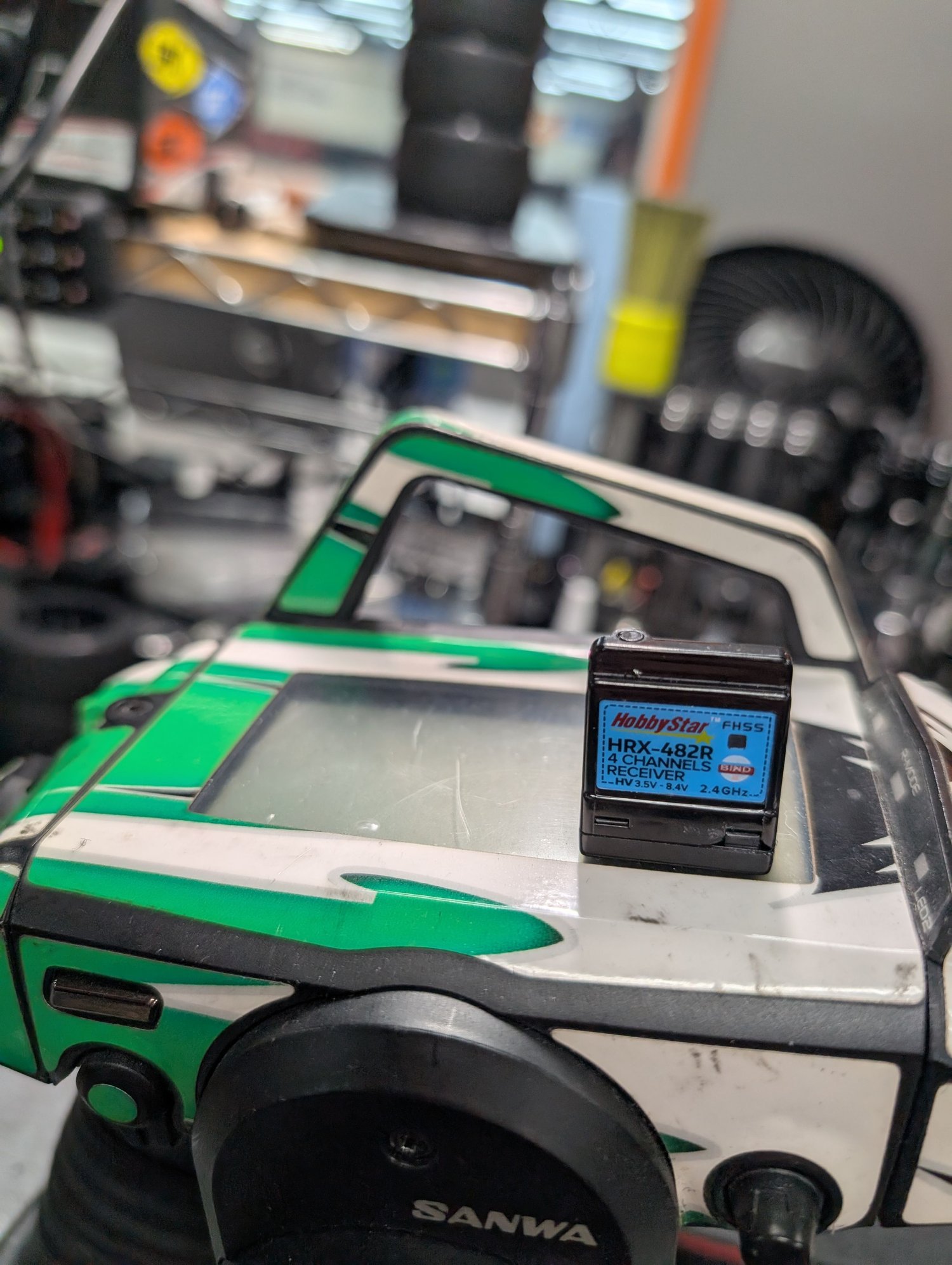 Airtronics/Sanwa M12 with Receiver - R/C Tech Forums