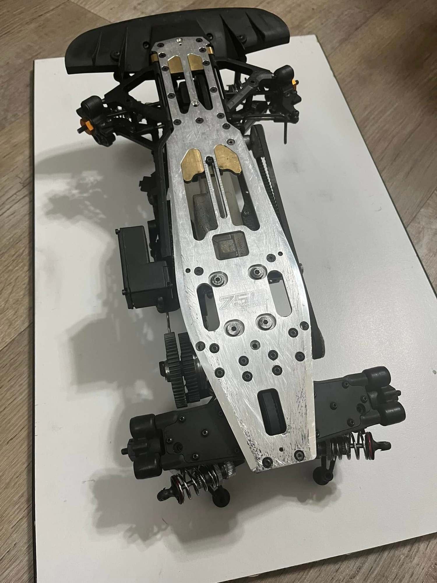 Serpent 750 nitro sedan slider with new parts - R/C Tech Forums