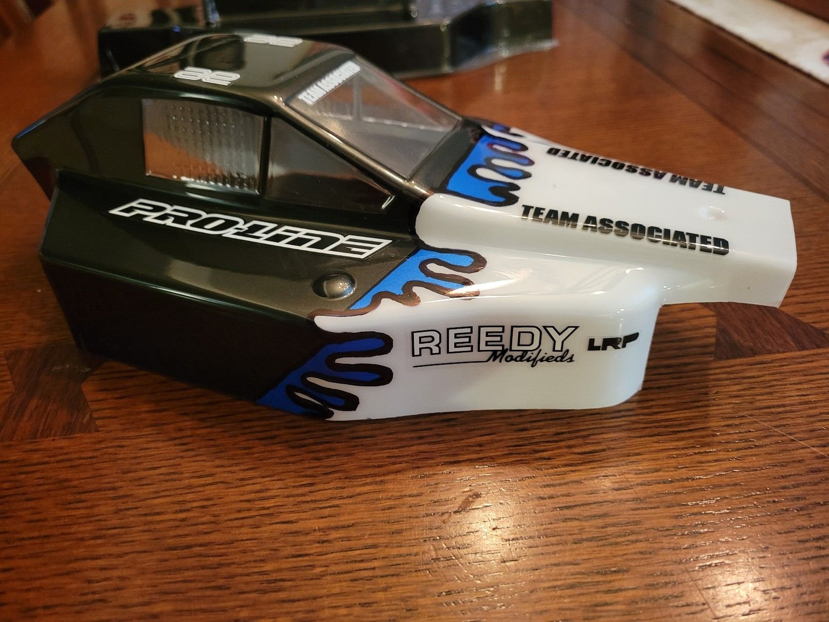 New Painted yokomo 870c yz10 protech body, wind and undertray - R/C Tech Forums