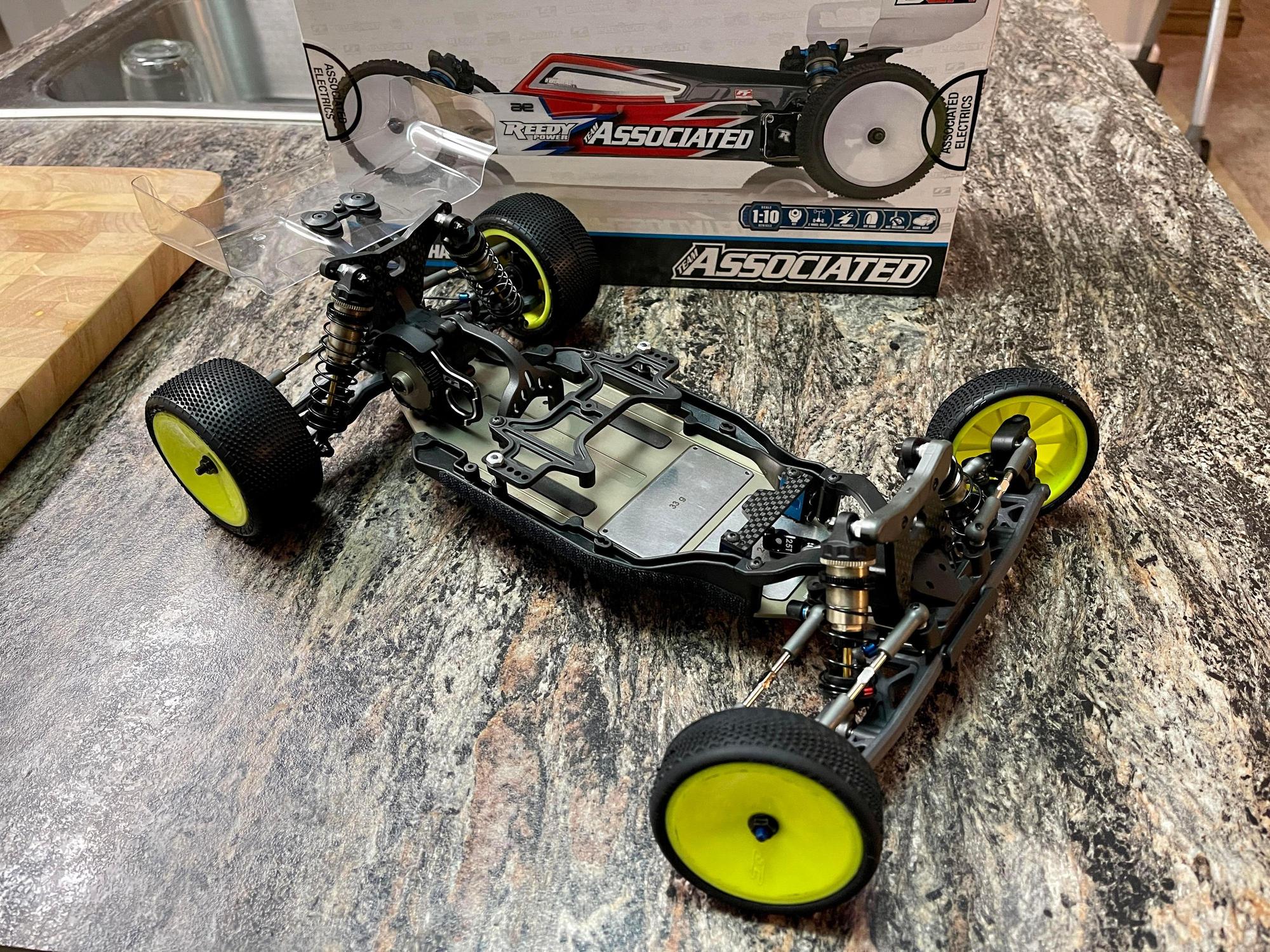 FS: Associated B6.4 - R/C Tech Forums