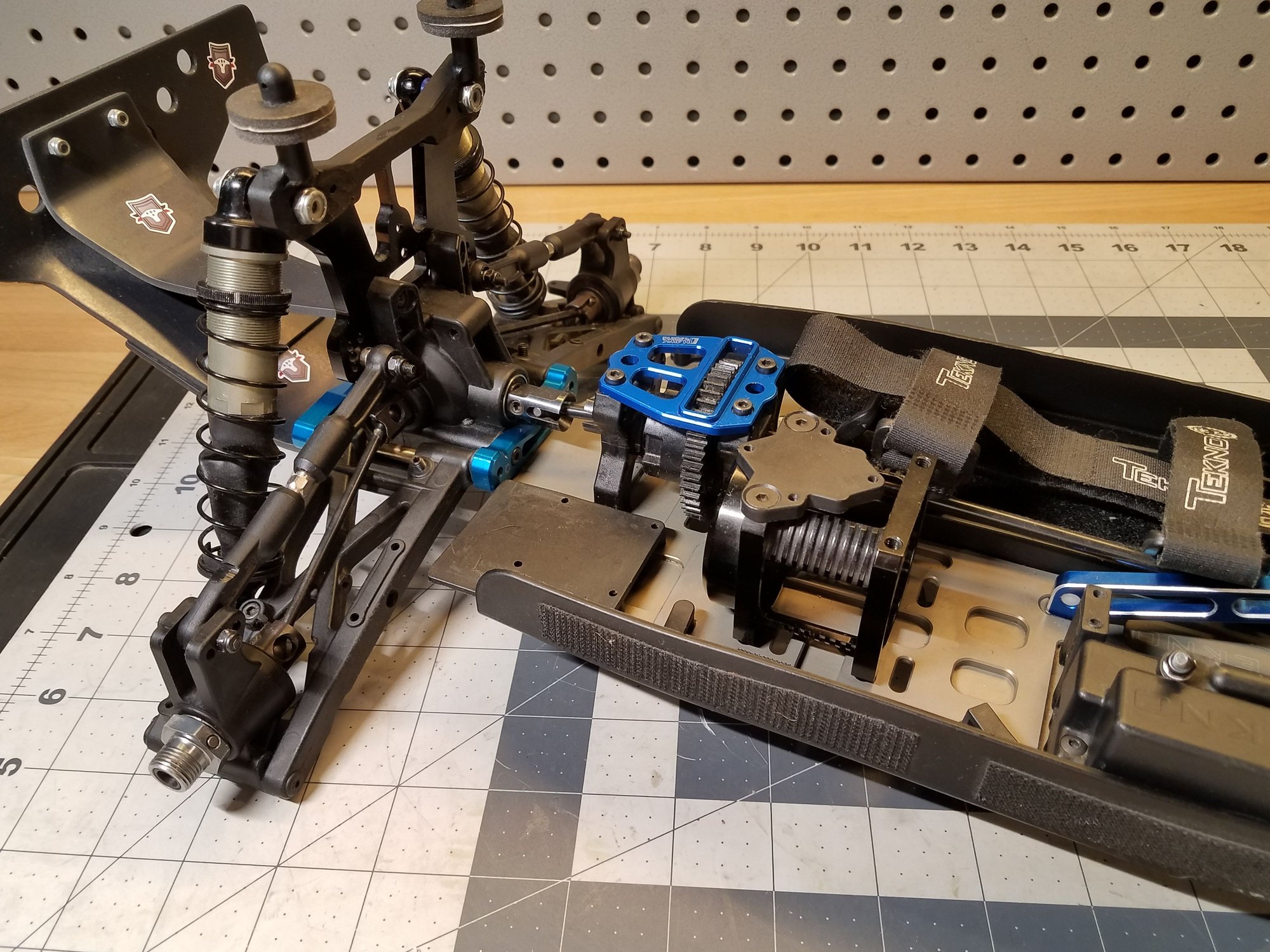 Team Associated RC8.2E Tekno conversion - R/C Tech Forums