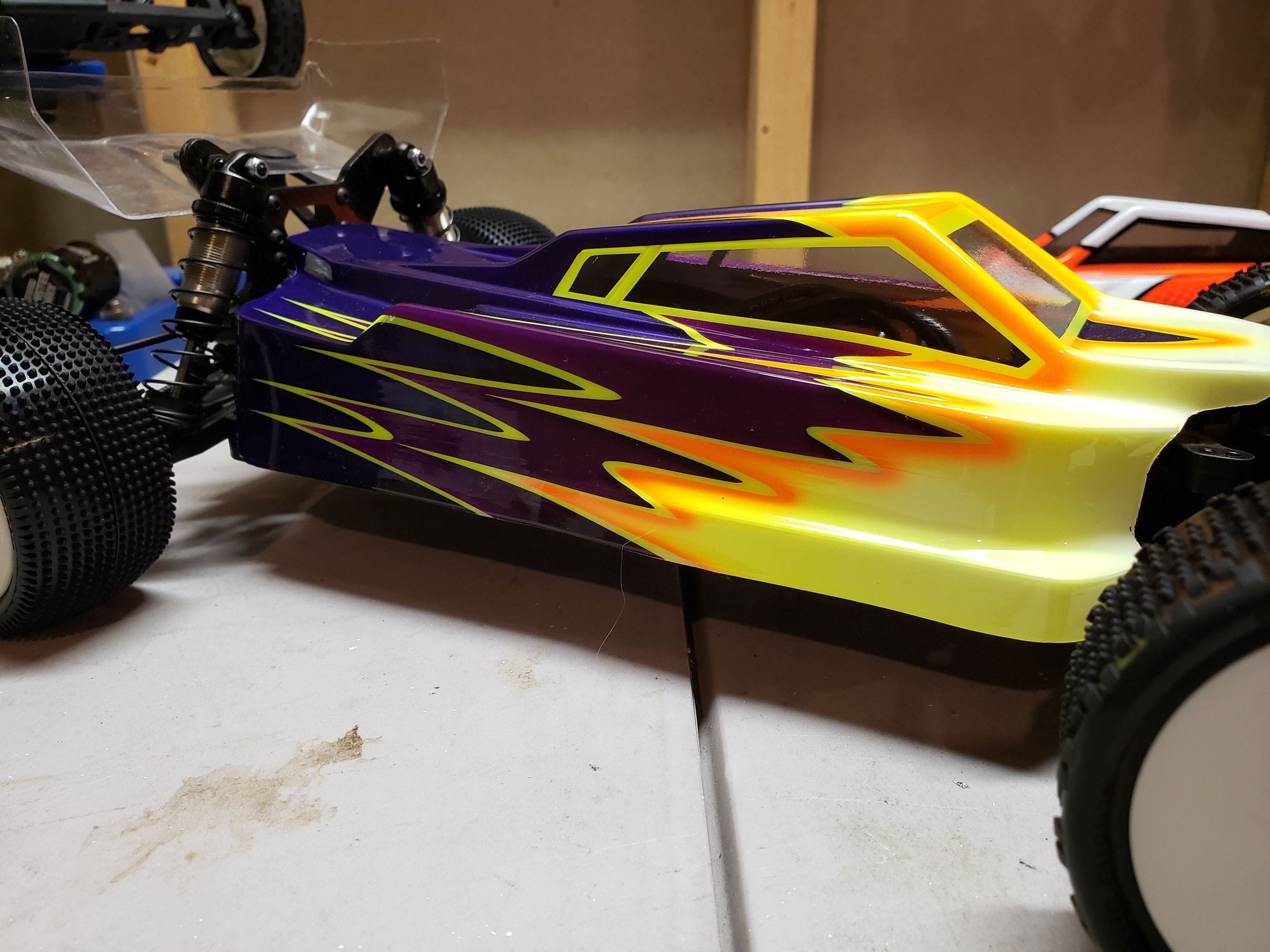 Custom painted xb4 body - R/C Tech Forums