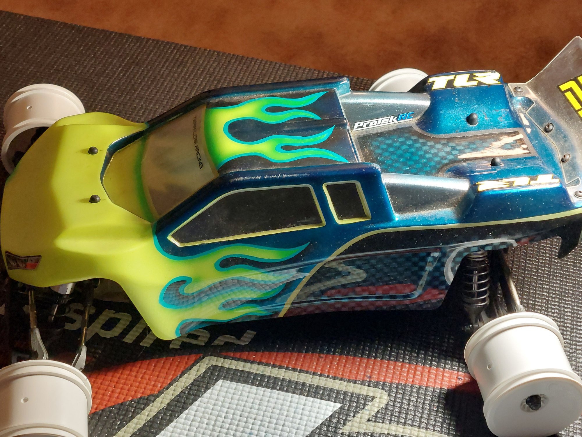 Tlr 22t 4.0 upgraded roller - R/C Tech Forums