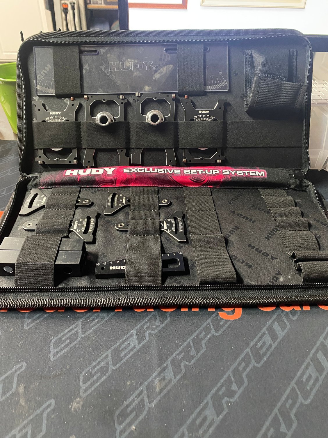 FS: Hudy 1/8 on road set up station with droop gauge - R/C Tech Forums