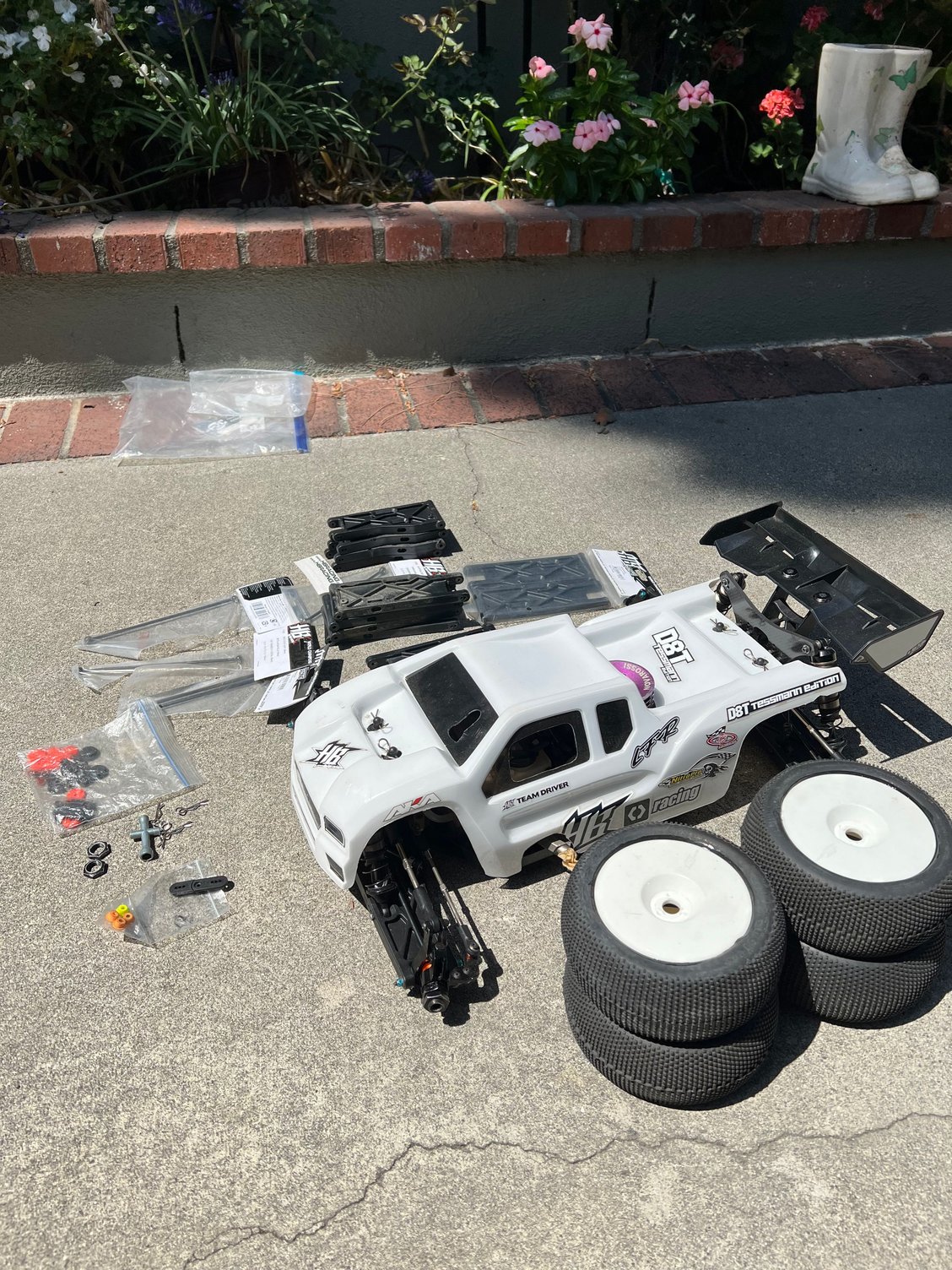 HB D8T tessman edition Truggy - R/C Tech Forums