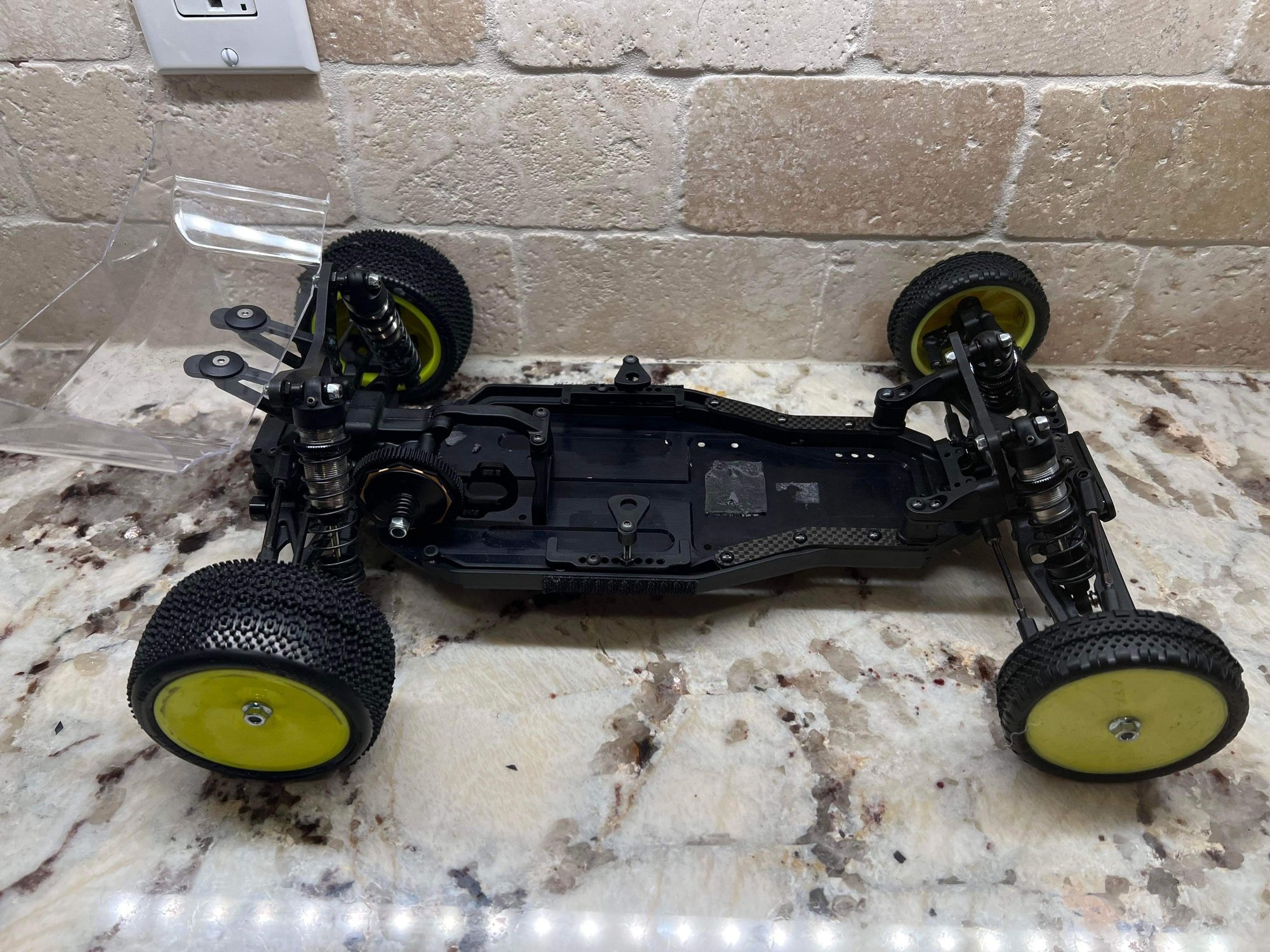 2023 xray xb2c roller like new used once - R/C Tech Forums