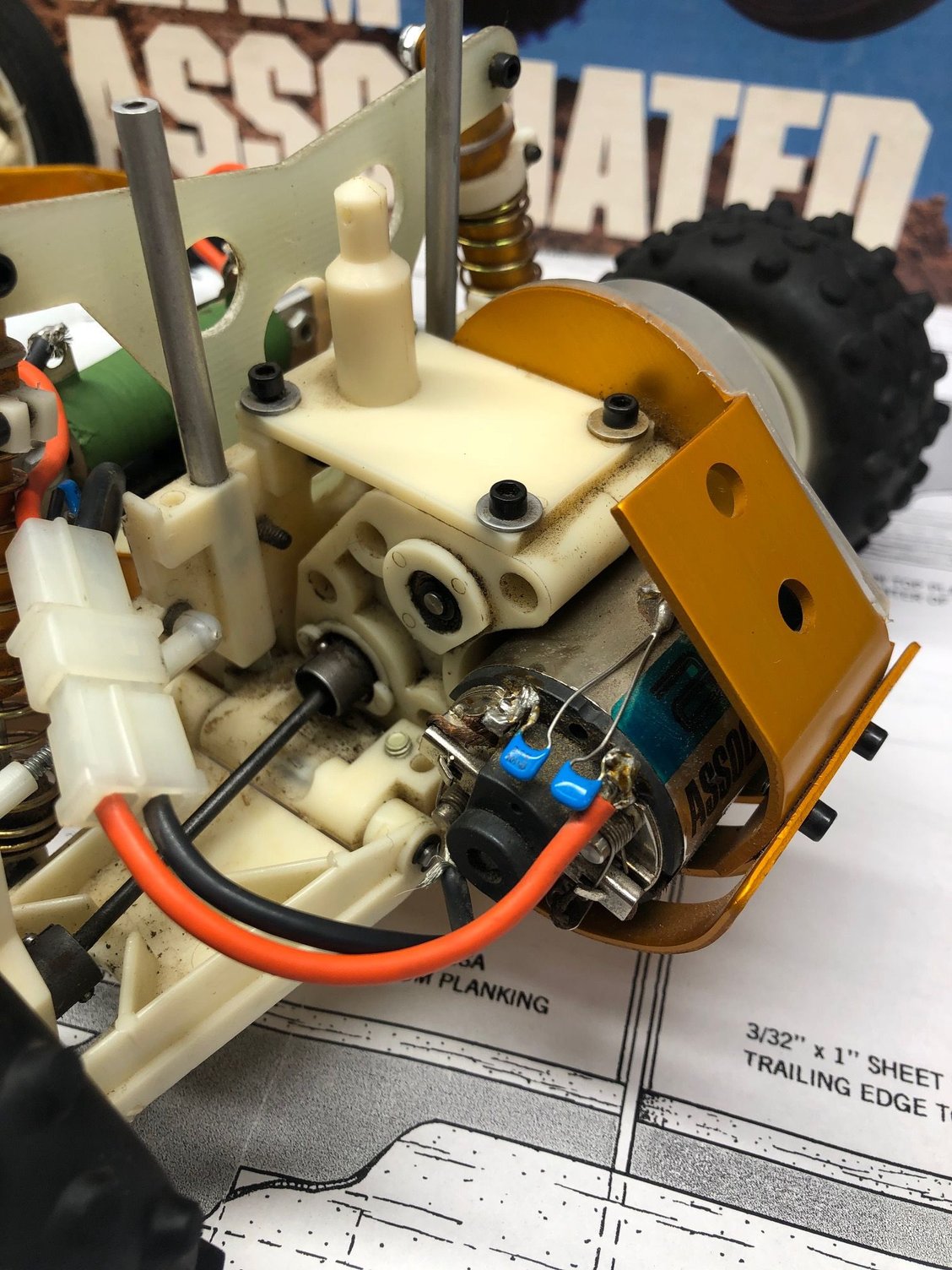 Original RC10 Gold pan with box! - R/C Tech Forums