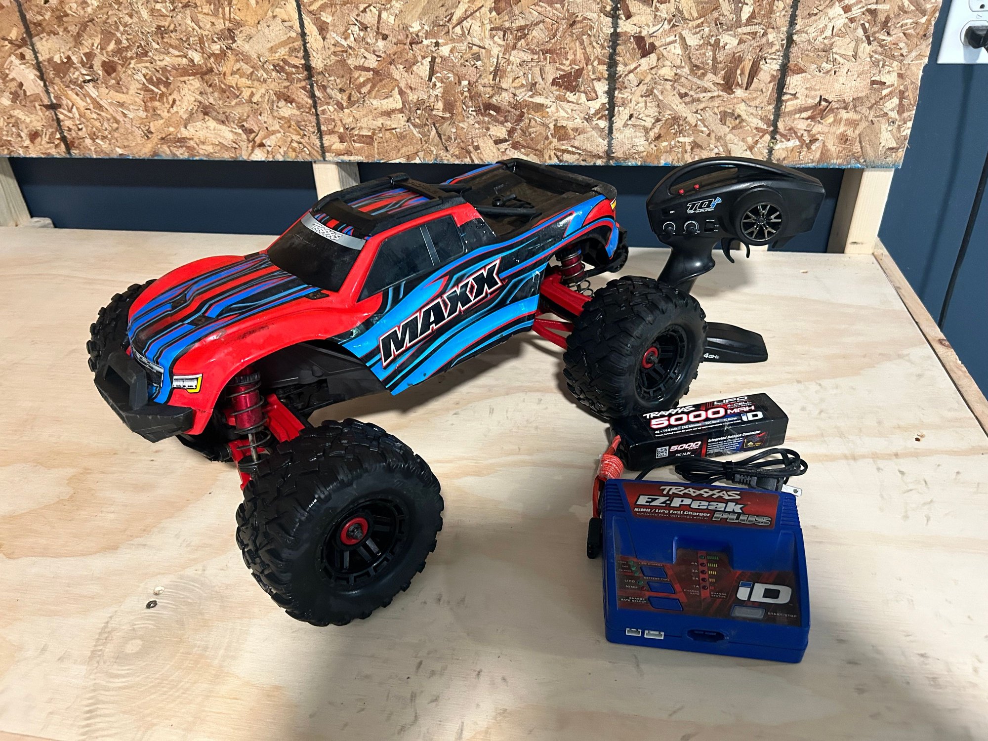 FS: Traxxas Maxx V1 - R/C Tech Forums