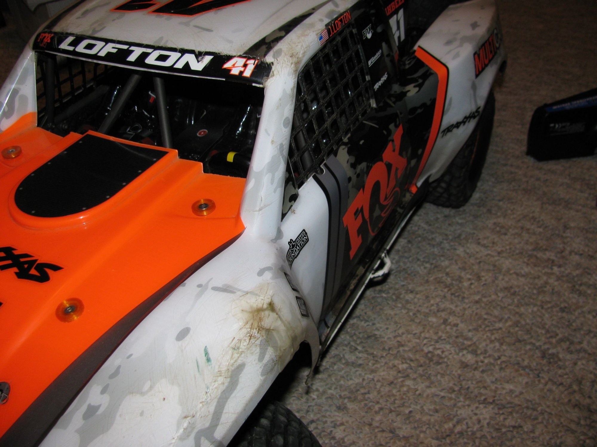 1/7 Traxxas UDR Fox racing RTR upgraded $650 - R/C Tech Forums