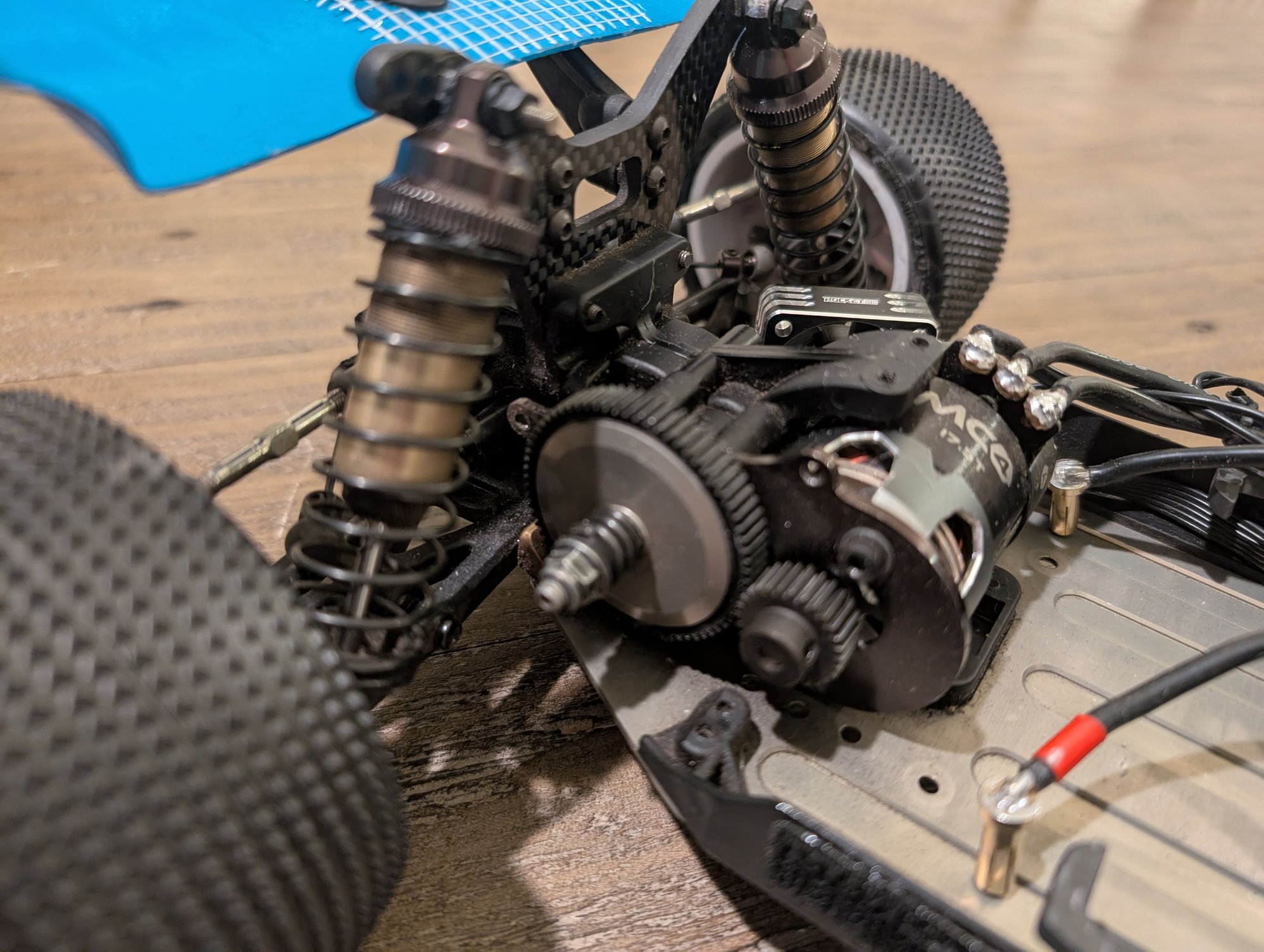 How to identify Kyosho RB6 vs RB7? - R/C Tech Forums
