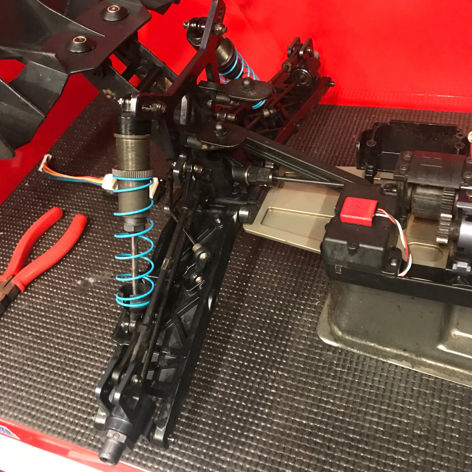 Tekno ET48.3 - R/C Tech Forums