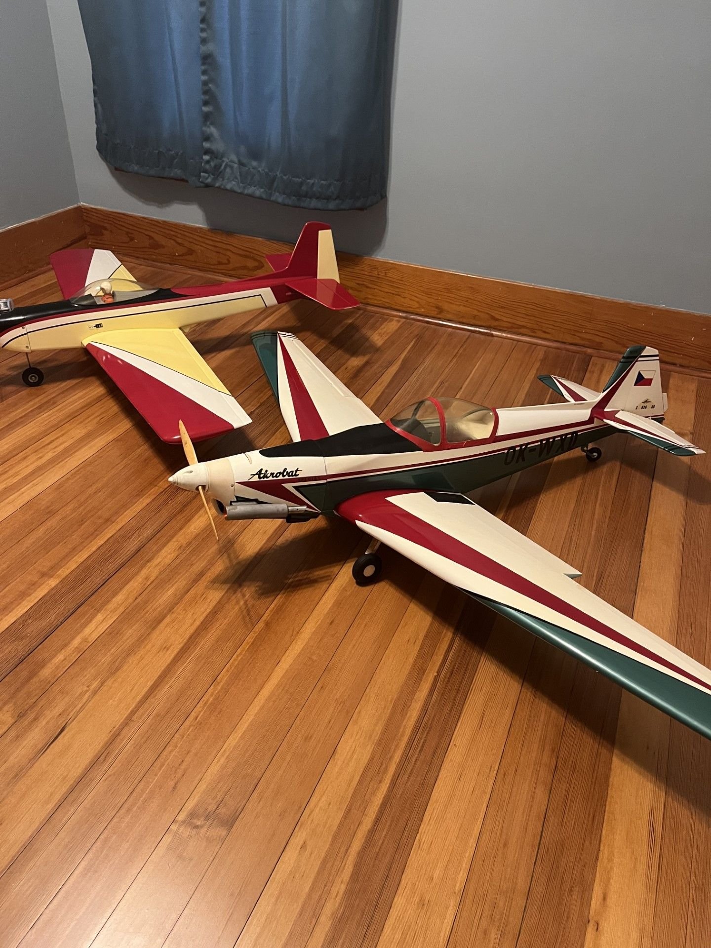 Maxeys Zlin - RCU Forums