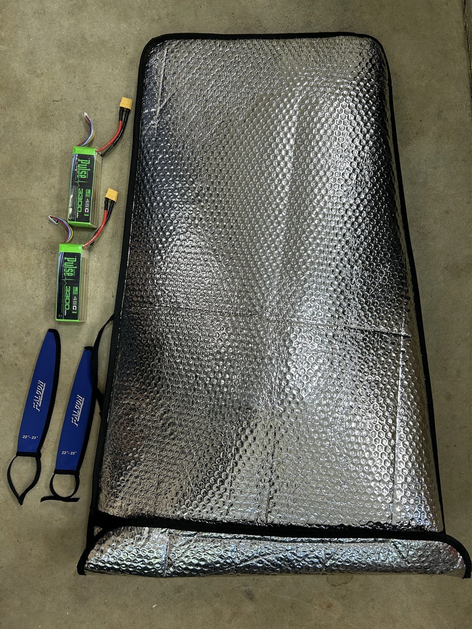 Extreme Flight Extra 300 EXP V2 70" RXR - RCU Forums