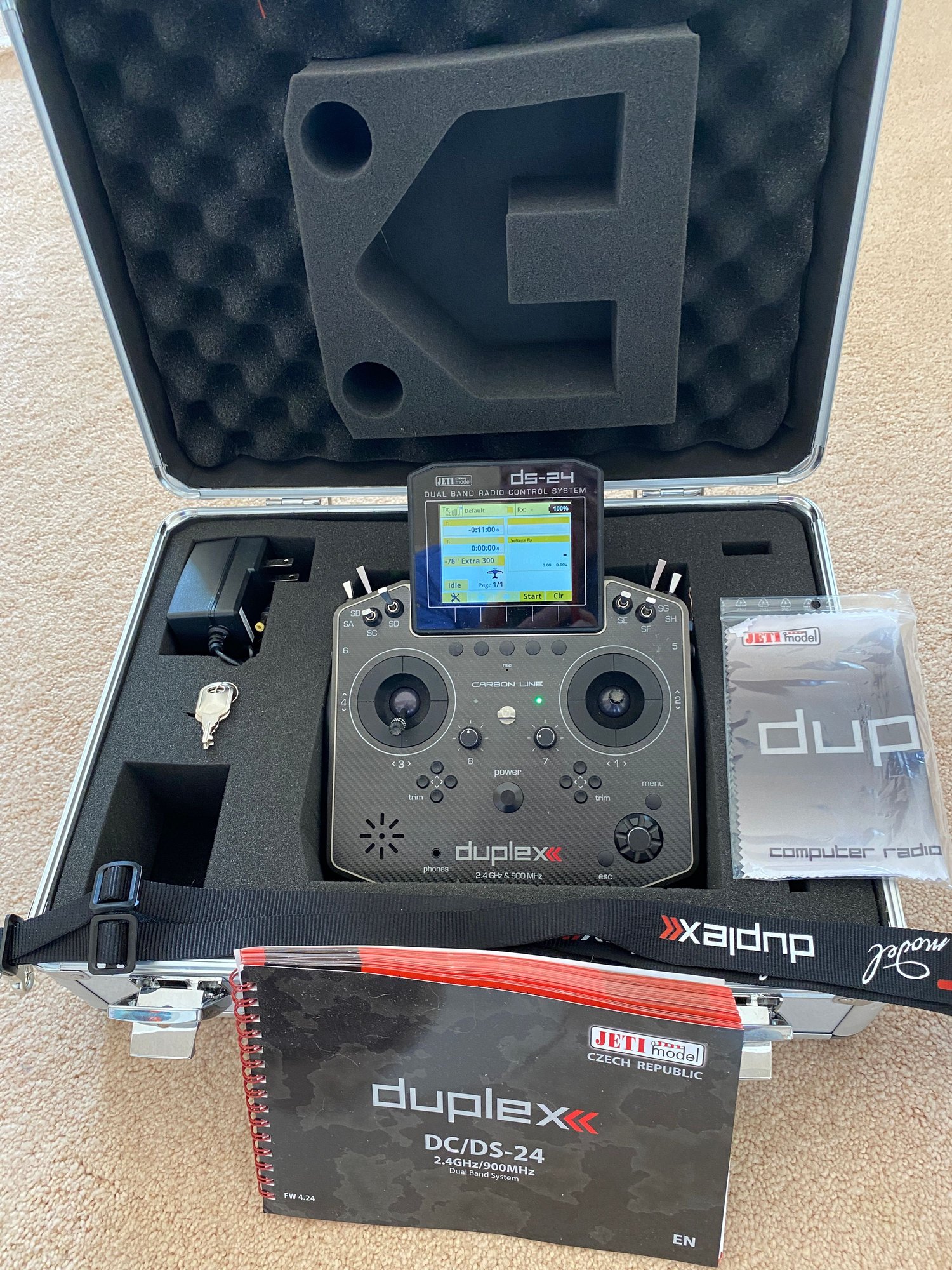 Jeti Duplex DS-24 2.4GHz/900MHz w/Telemetry Transmitter - RCU Forums