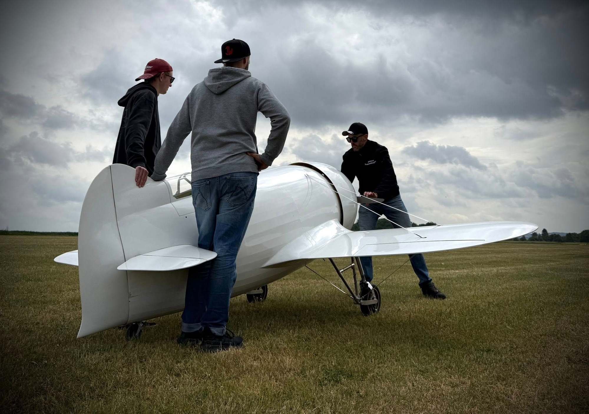 50% GeeBee R2 powered by MOKI 400 radial - Page 7 - RCU Forums