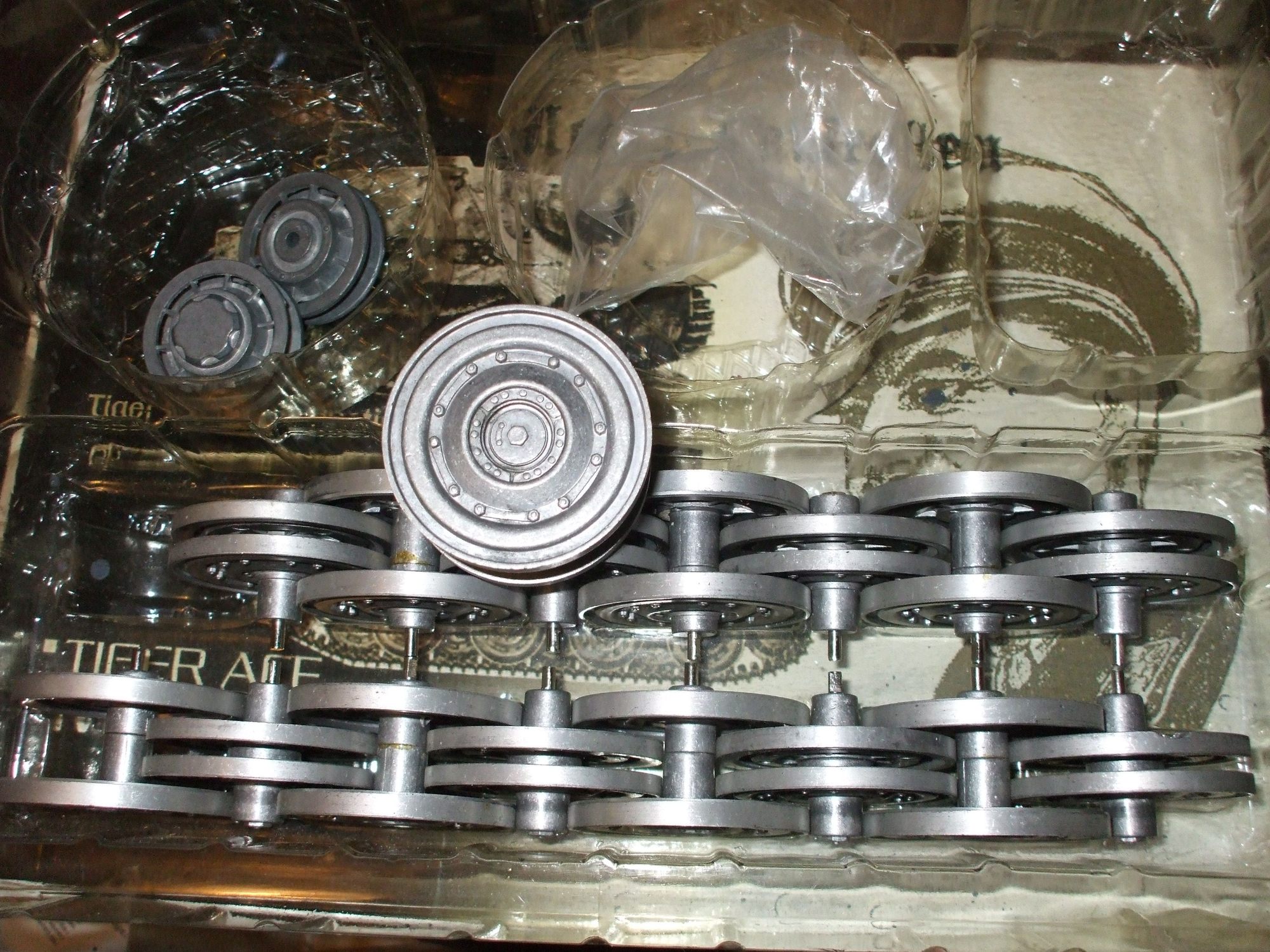 Tiger 1 late road wheels - RCU Forums