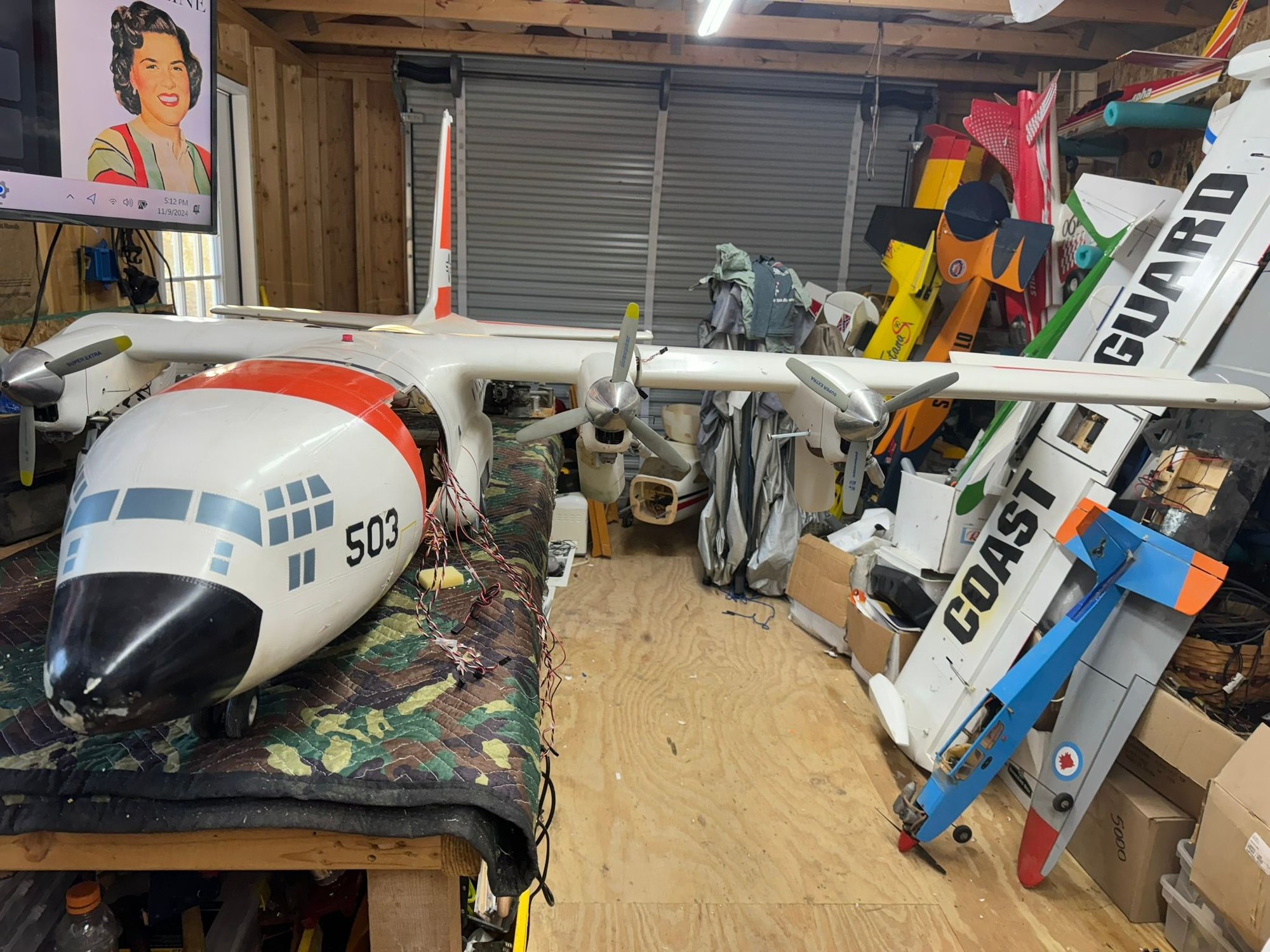 C130 plane, need help -whos kit is it - RCU Forums