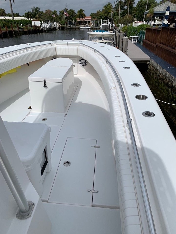 31 Contender Open (New Fuel Tanks) - The Hull Truth - Boating and ...