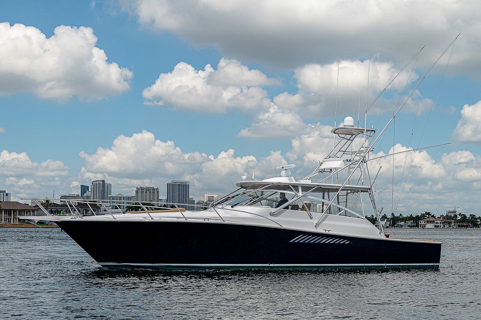 The Hull Truth - Boating and Fishing Forum - 2006 Viking 45 Open