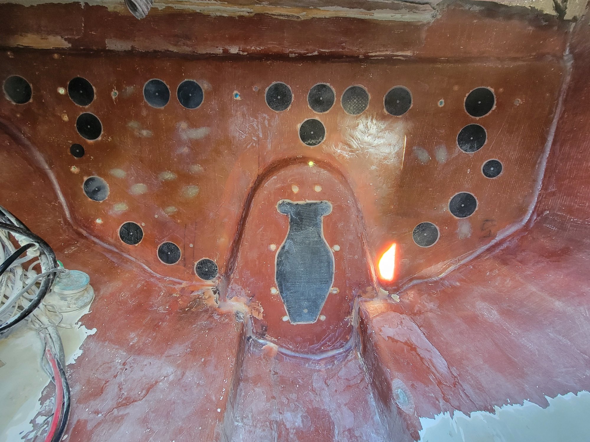 Calcutta 360/390 Cat Conversion from Twin Diesel to Quad Outboards ...