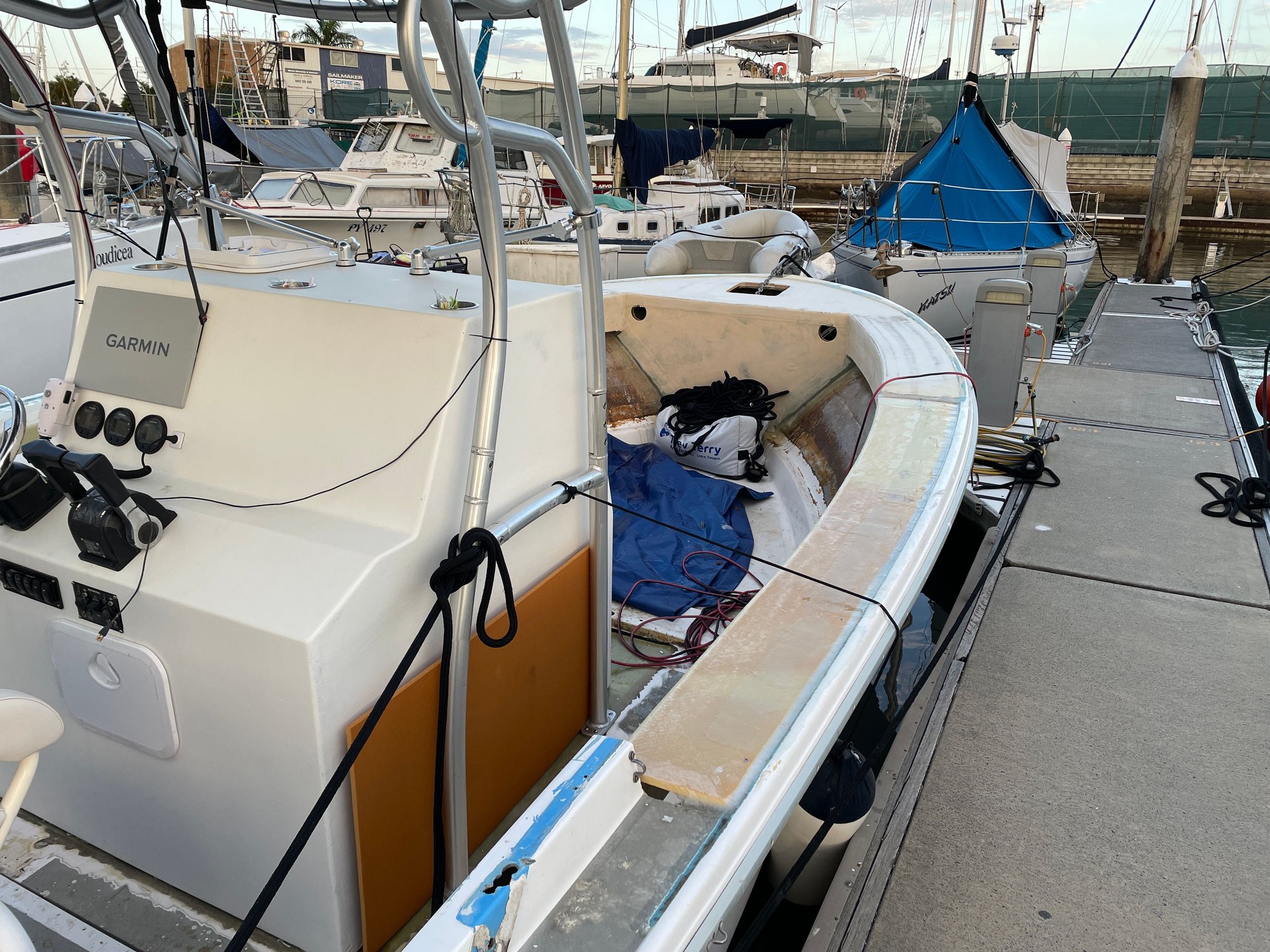 The Hull Truth - Boating and Fishing Forum - Bertram 25 Center Console ...