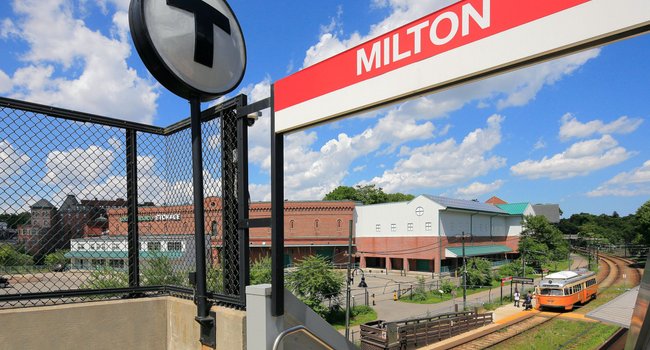 Baker Chocolate Factory Apartments - 57 Reviews | Dorchester, MA ...