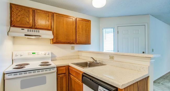 Rainbow Ridge Apartments Reviews - Kansas City, KS | 3550 Rainbow ...