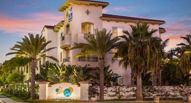 Blue Sol Apartments Reviews - Costa Mesa, CA | 421 Bernard Street | 73 ...