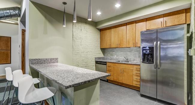 Perry Street Lofts - 57 Reviews | Petersburg, VA Apartments for Rent ...